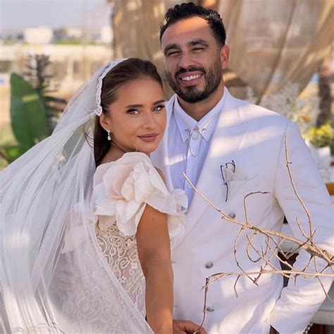 Nelly Karim And Hisham Ashour Wed In An Intimate Ceremony Harpers Bazaar Arabia