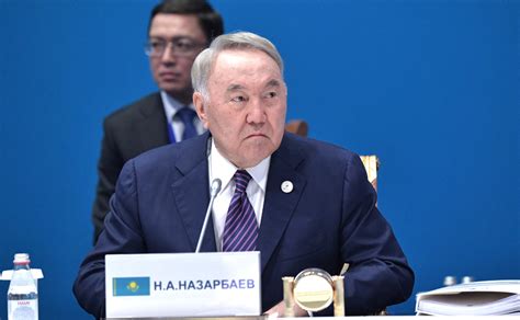 Парламент Казахстана признал утратившим силу закон о первом президенте
