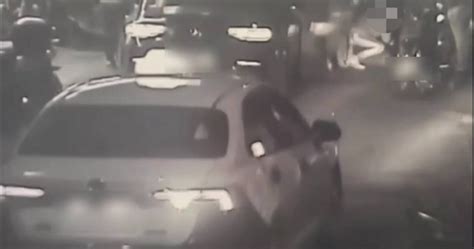 不滿臨停被要求移車 9惡煞持棍棒圍毆 社會 Ctwant