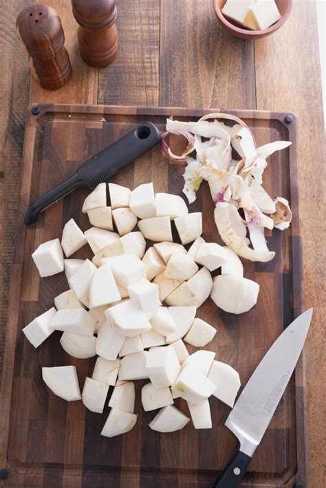 Classic Mashed Turnips