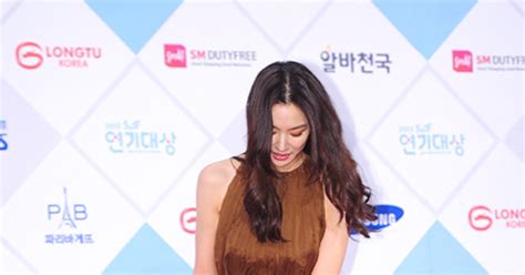 서지혜 시간차 각선미 노출 Sbs 연기대상