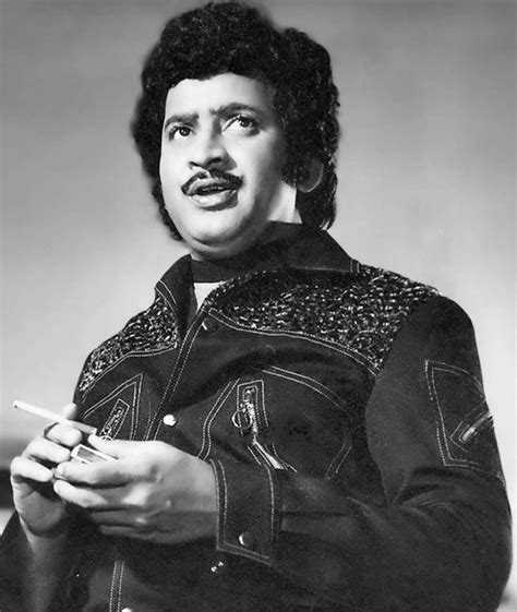 సూపర్‌స్టార్‌ కృష్ణ అరుదైన చిత్రమాలిక Superstar Krishna Rare Photo