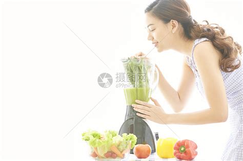 年轻美女健康饮食高清图片下载 正版图片502259231 摄图网