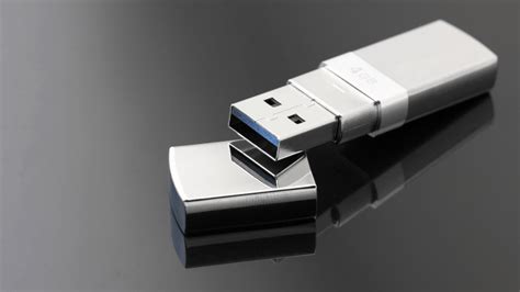How To Install MikroTik On PC From A USB DBLDKR