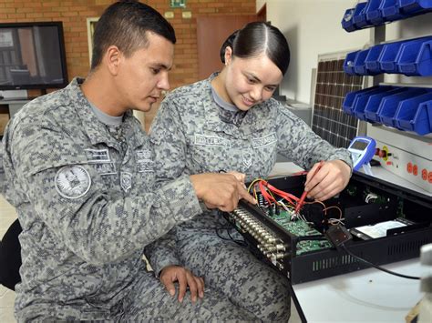 Curso De Instructor Académico Escuela De Suboficiales Fuerza Aérea
