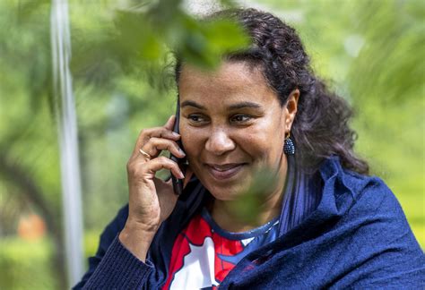 Beelden Overvecht Gaan Straks De Wereld Over En Vueltabaas Simone Richardson Vindt Dat Prachtig