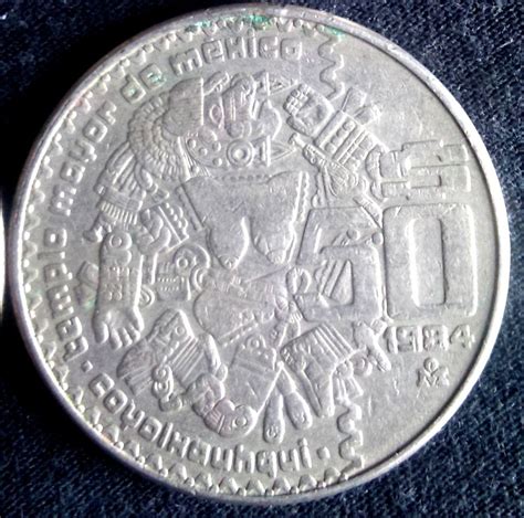2 Monedas Antiguas 50 Pesos Coyolxauhqui 1984 150 00 En Mercado Libre