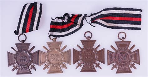 4x Ehrenkreuz für Frontkämpfer Archiv Trave Militaria Orden und