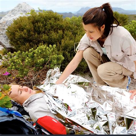 Rainpoh Manta T Rmica De Emergencia Mylar De X Pulgadas Paquete De Manta Espacial