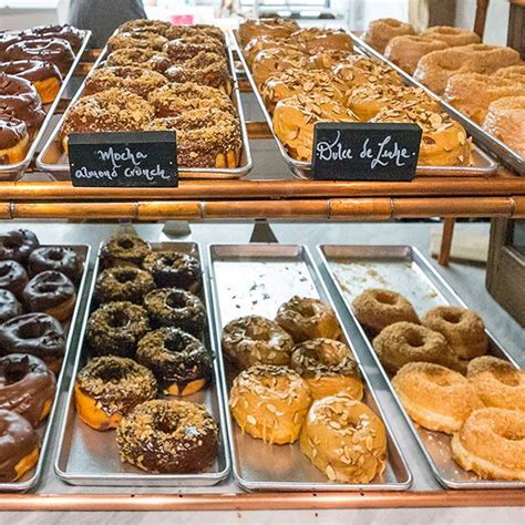 The Best Doughnuts In Every State Cafe Food Bakery Delicious Donuts