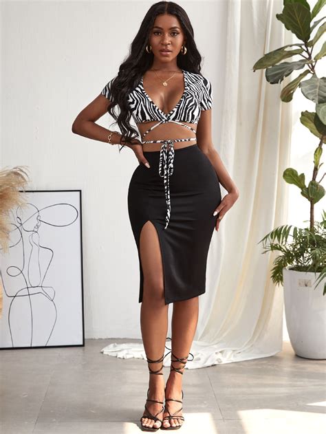 SHEIN SXY Plunge Neck Crisscross Tie Front Zebra Stripe Crop Top SHEIN UK