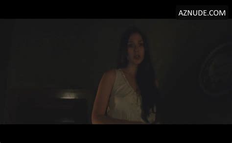 Elizabeth Olsen Sexy Scene In In Secret AZNude