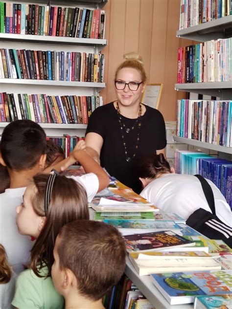 У четвртак 12 септембра библиотечки огранак Петар Кочић у Бачком Јарку посетили су прваци ОШ