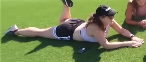 Elaina Relainakeyes