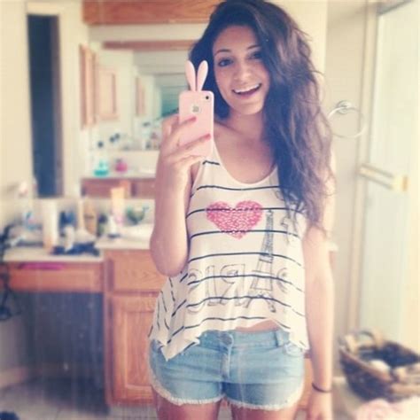 Bethany Mota Height Weight Age Body Measurements