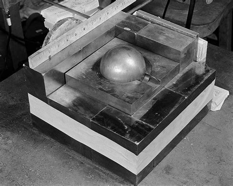 Demon Core Experiment Recreation Demon Core Know Your Meme