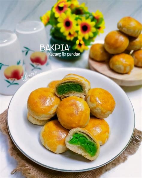 Resep Bakpia Isi Kacang Hijau Pandan Lembut Enak Dan Praktis