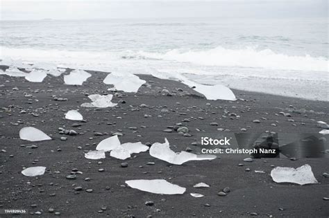 요 쿨 살 론 검은 용암 해변 얼음 블록 아이슬란드 0명에 대한 스톡 사진 및 기타 이미지 0명 검은색 겨울 Istock