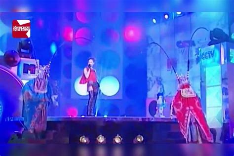 歌手李玟出道30周年轻生去世，再听一次她的金曲