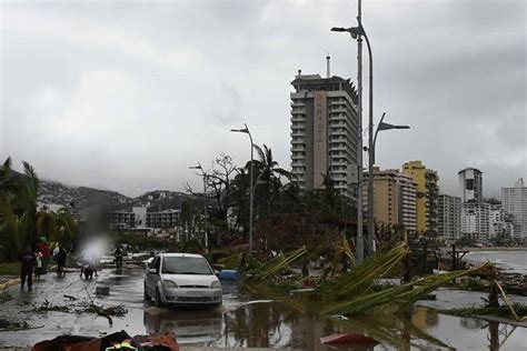 Al Menos 27 Muertos Deja El Huracán Otis En Acapulco