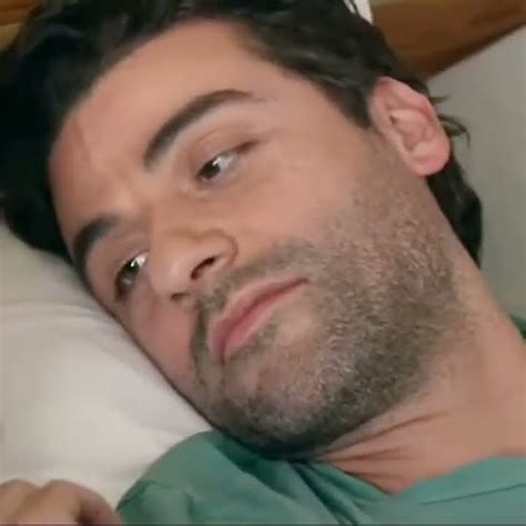 애교부리는 오스카아이작 Youtube