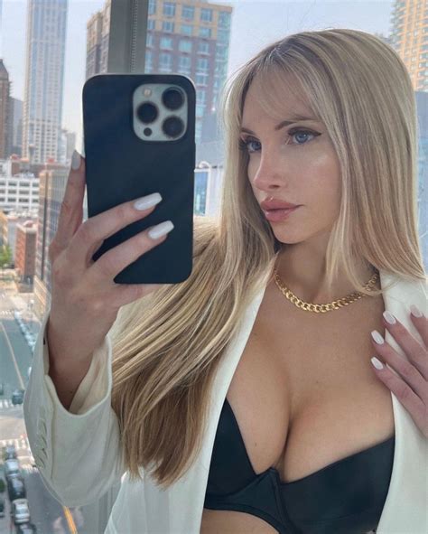 Image Of Amanda Lee I