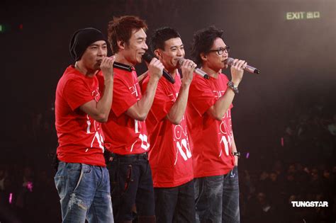 张卫健、许志安、梁汉文、苏永康助阵新浪图集新浪网