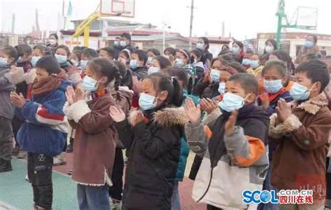 浙阿一家人④防风挡寒夜间反光条，449套定制冬季校服受高原孩子喜爱四川在线
