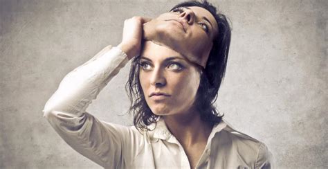 42 Quotes About Two Faced People You Need To Part Ways With