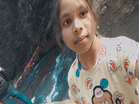 Chhattisgarh Bilaspur Accident Car Hit Girl Died भयावह अपघात भरधाव