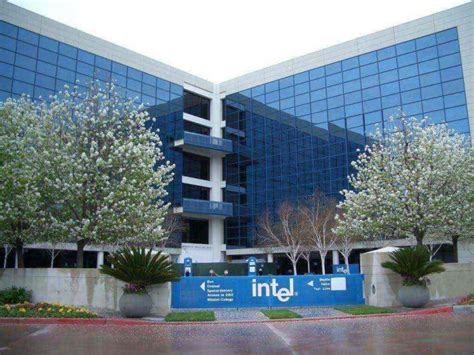 Intel And Synopsys Expand Partnership To Enable Leading Ip On Intel Advanced Process Nodes