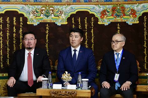 Ерөнхийлөгч У Хүрэлсүх НҮБ ын 8 дахь Ерөнхий нарийн бичгийн дарга Бан Ги Мүн ийг хүлээн авч уулзлаа