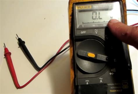 How To Test A Light Switch With A Voltage Tester Essential Steps