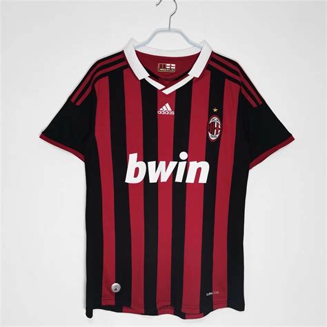 Retro Football Jerseys Vintage Styles And Iconic Designs Red Raven Store