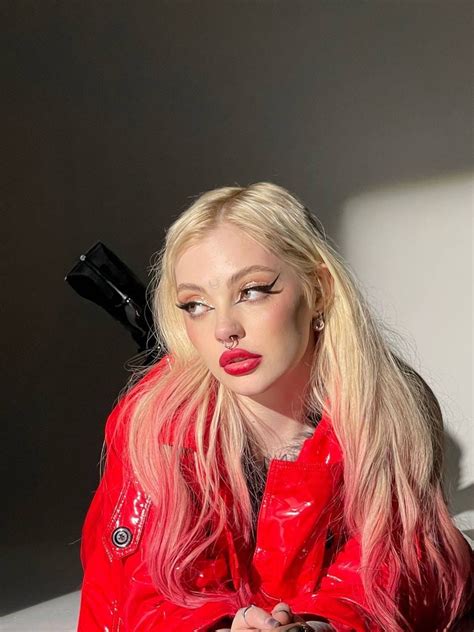 Влог с Тайланда Video F1cd71d8ad0472240ae4b1260b3ef036 Лил Псина ВКонтакте