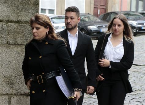 Relação Recusa Afastar Juízas No Caso Das Praxes Violentas Na Força Aérea