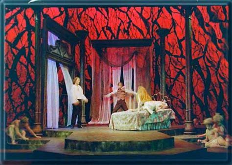 Dracula Set Design By Richard Finkelstein Stage Designer Theatre Set