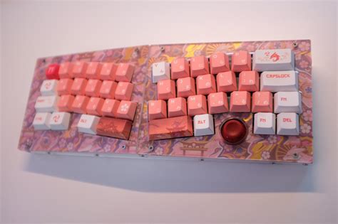 My Custom Yae Miko Keyboard 🦊 R Genshin Impact