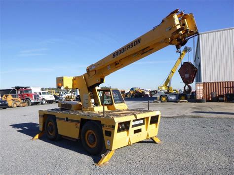2014 BRODERSON IC 80 3J 2121 Carry Decks Shuttlelift Carry Deck