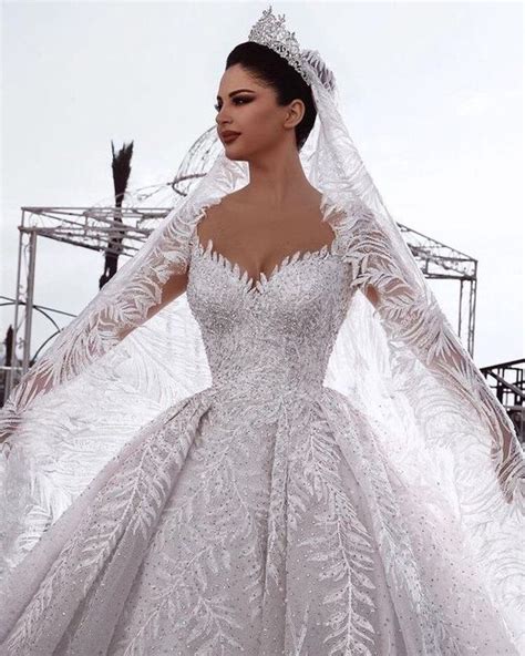 Arriba 102 Foto Peinados Para Novias Con Velo Y Corona Cena Hermosa