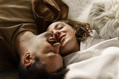 5 Signs An Avoidant Loves You How To Tell If An Avoidant Loves You