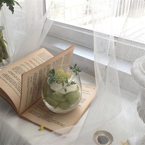 𝑷𝒊𝒏𝒕𝒆𝒓𝒆𝒔𝒕 𝒉𝒐𝒏𝒆𝒆𝒚𝒋𝒊𝒏 Mint Green Aesthetic Cream Aesthetic Aesthetic