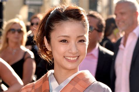 Actress Aya Ueto Crowned Queen Of Tv Commercials In Japan Japan Real