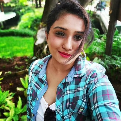 Dharani Reddy Dreamschasergal On Threads