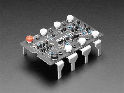 Three Fives Discrete 555 Timer Kit Schema