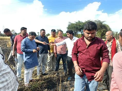 Fire Broke Out In Wheat Crop Of Six Bighas Peoples Representative