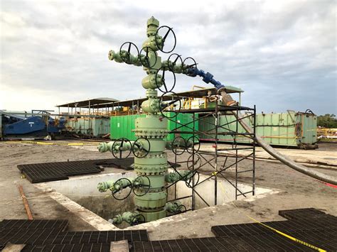 Autorizan A Pemex Continuar Producción A Través De Ixachi 2001exp Oil