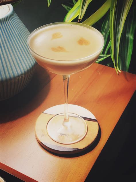 Whiskey Sour R Whiskey