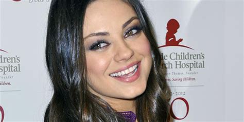 Mila Kunis Freut Sich über Pralle Oberweite Tikonlinede