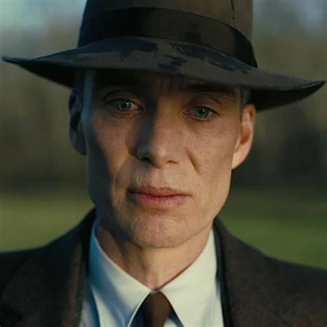 Создать мем оппенгеймер 2023 опенгеймер киллиан мерфи киллиан мерфи козырьки Картинки